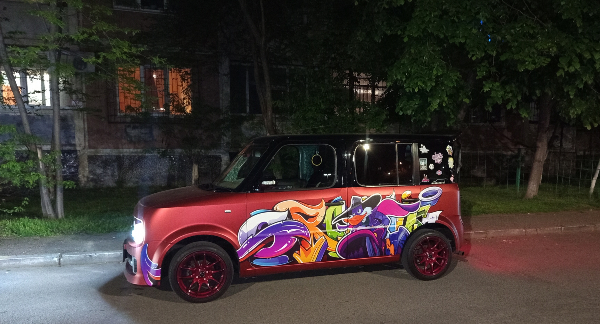 Чёрныыый плаааащ, ну-ка от винта (пропели вместе со мной?)))) — Nissan ...