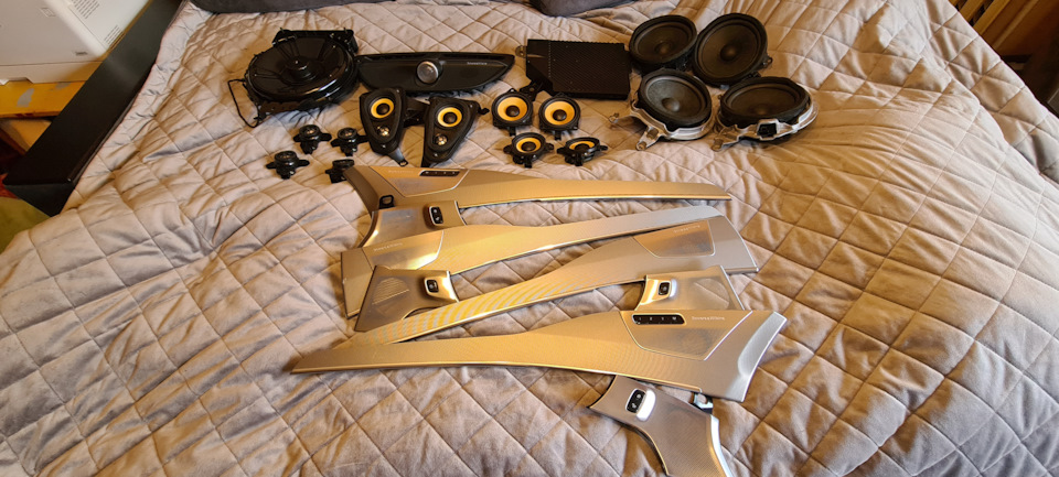 Bowers & Wilkins 1400 watt Volvo XC90. 1 часть. — Volvo XC90 (2G), 2 л ...