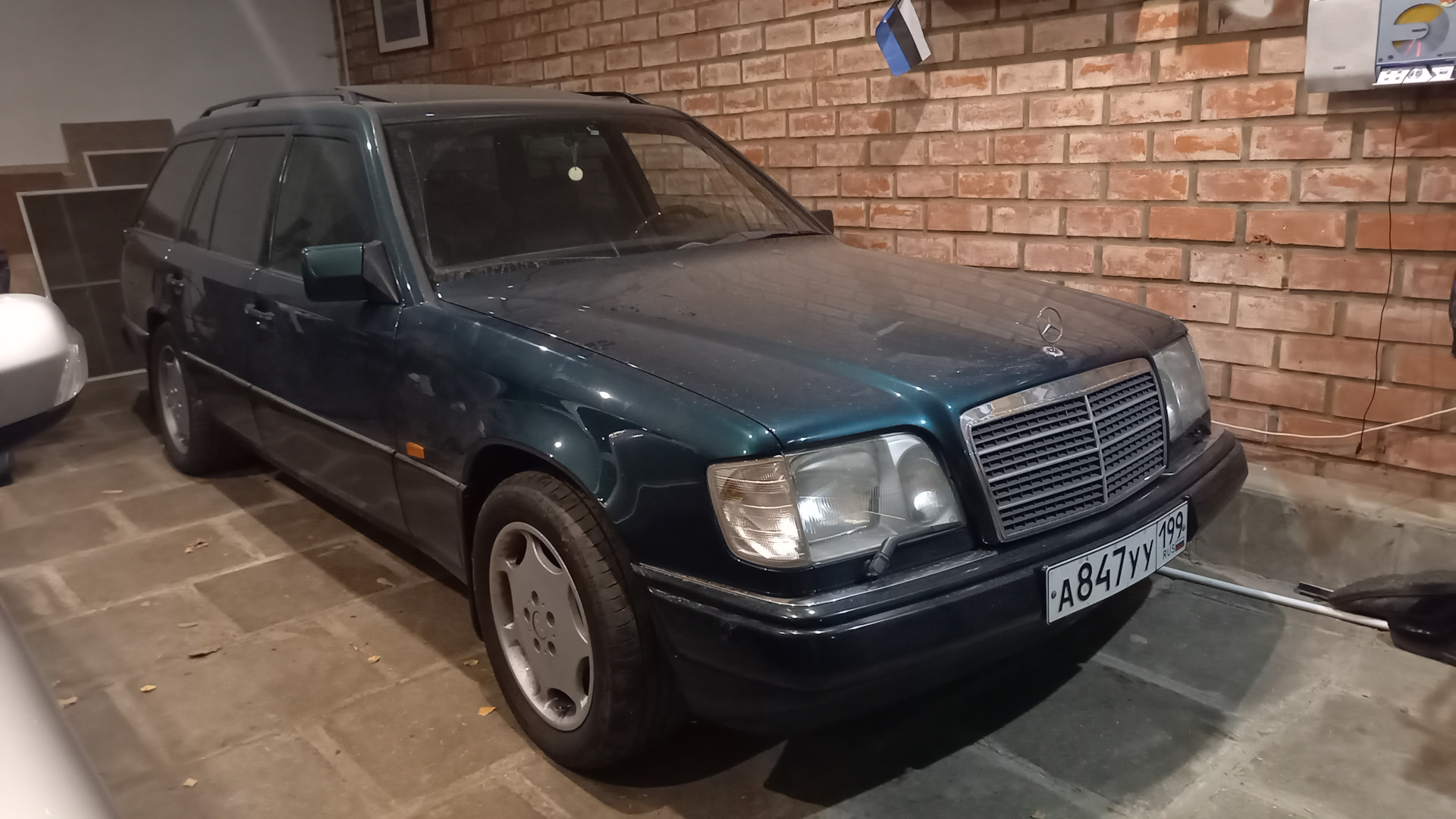 124 — Mercedes-Benz E-Class Estate (S124), 2,2 л, 1996 года | продажа ...