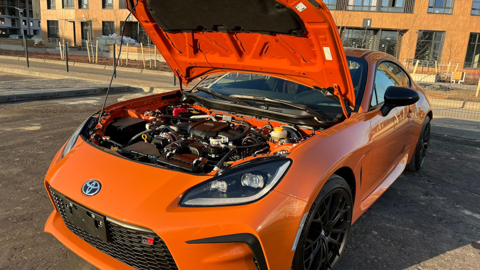 Toyota GR86 2.4 бензиновый 2022 | заводной апельсин на DRIVE2