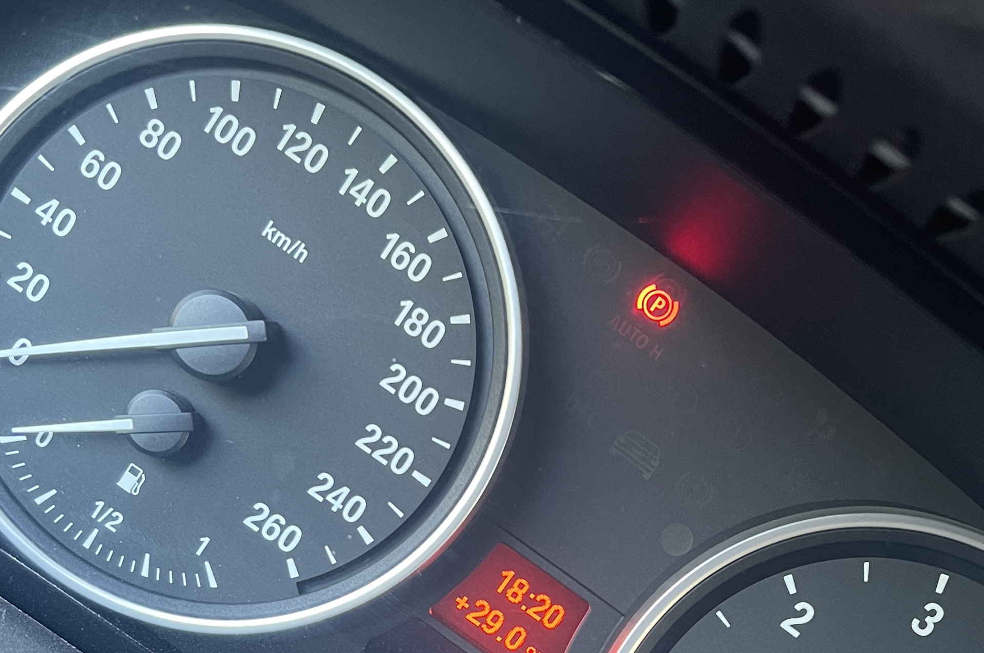 РУЧНИК (EMF) — BMW X5 (E70), 4,8 л, 2008 года | своими руками | DRIVE2