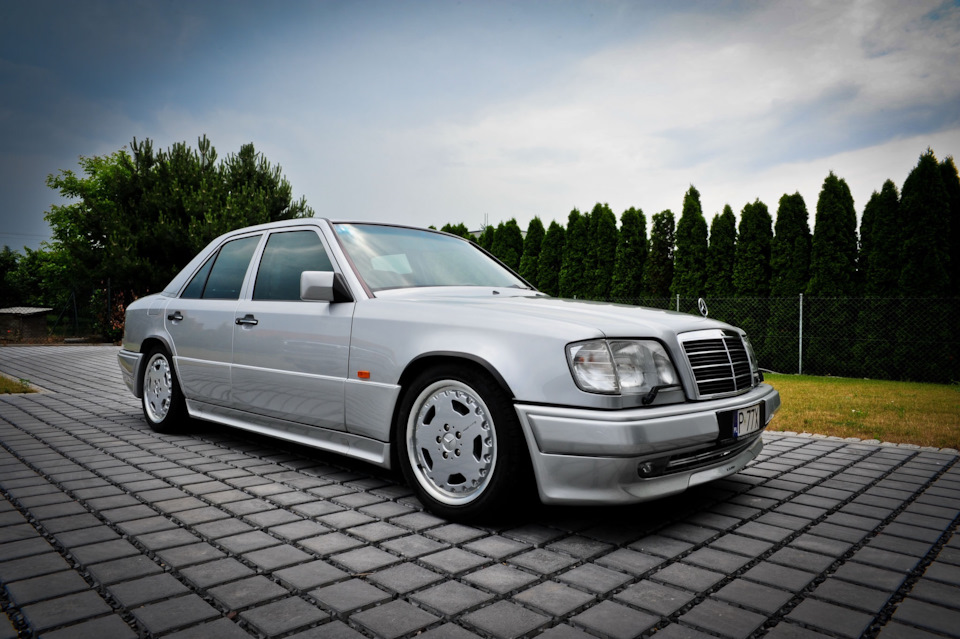 Mercedes-Benz W124 E400 4.2 AMG. — DRIVE2