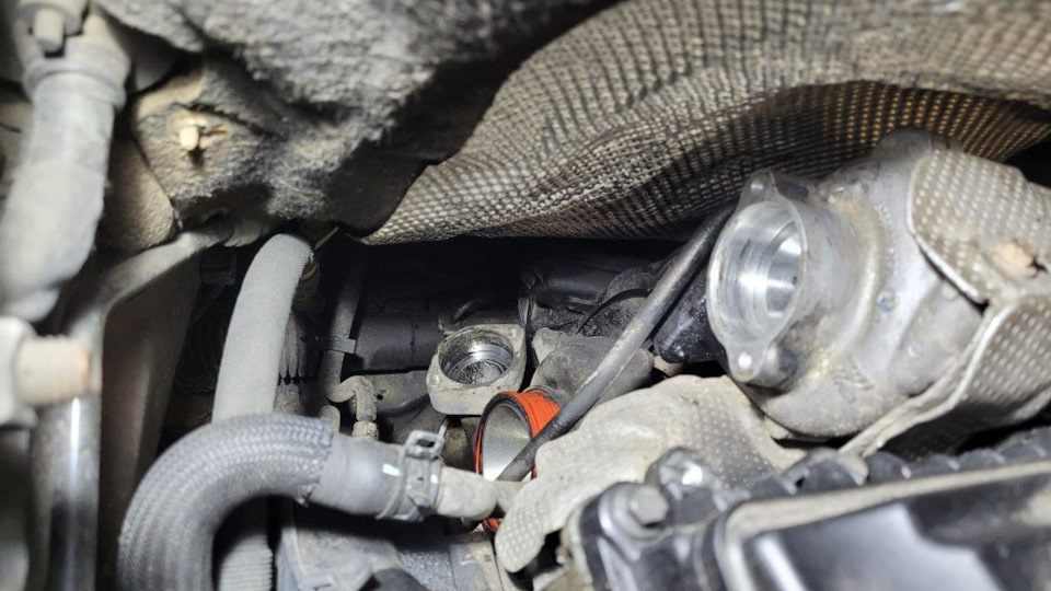 Замена гофры глушителя и попутная работа — Volvo XC60 (1G), 2,4 л, 2010 ...