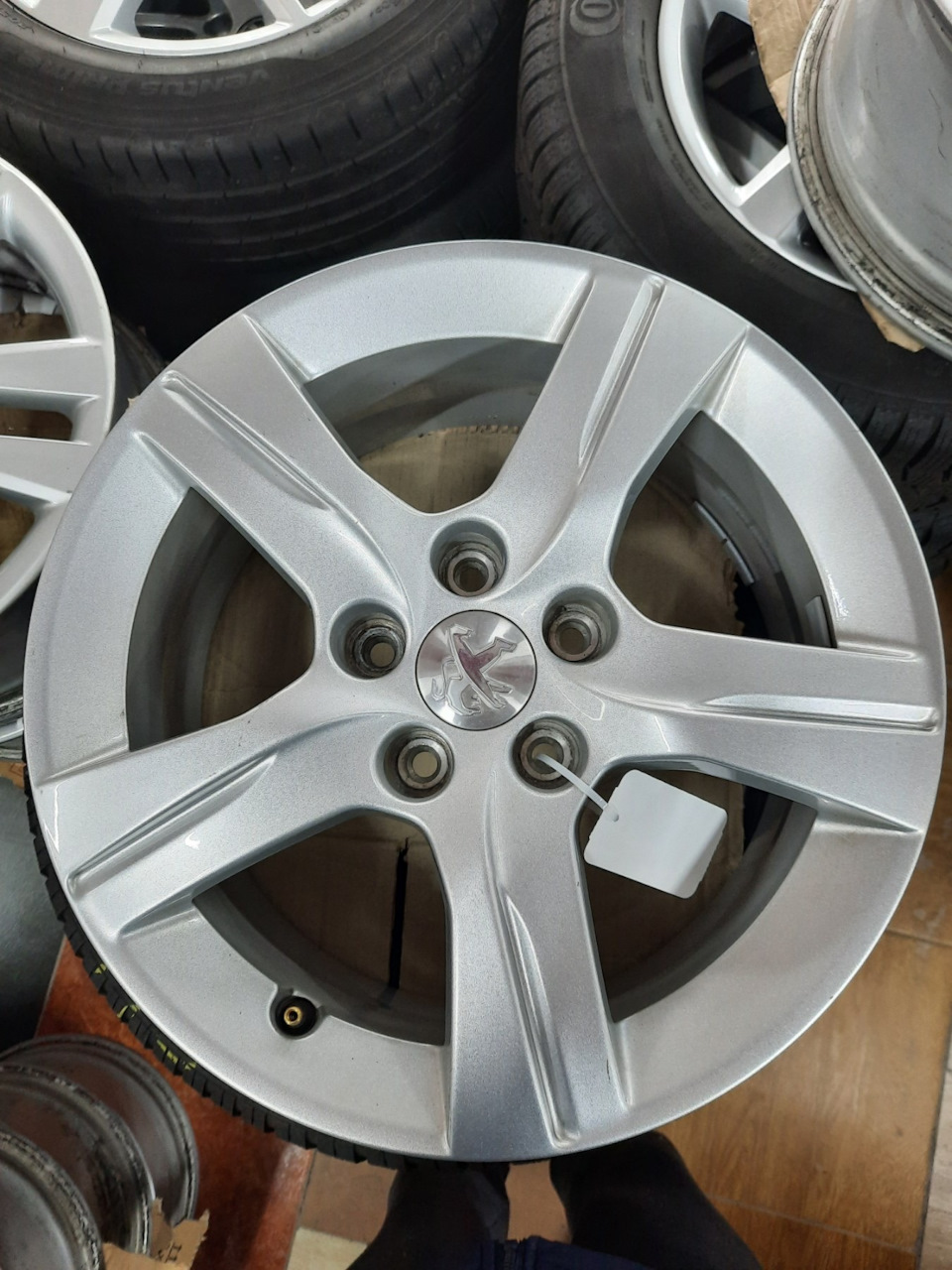 Приобрёл диски на лето. — Peugeot 308 SW (2G), 1,6 л, 2016 года ...