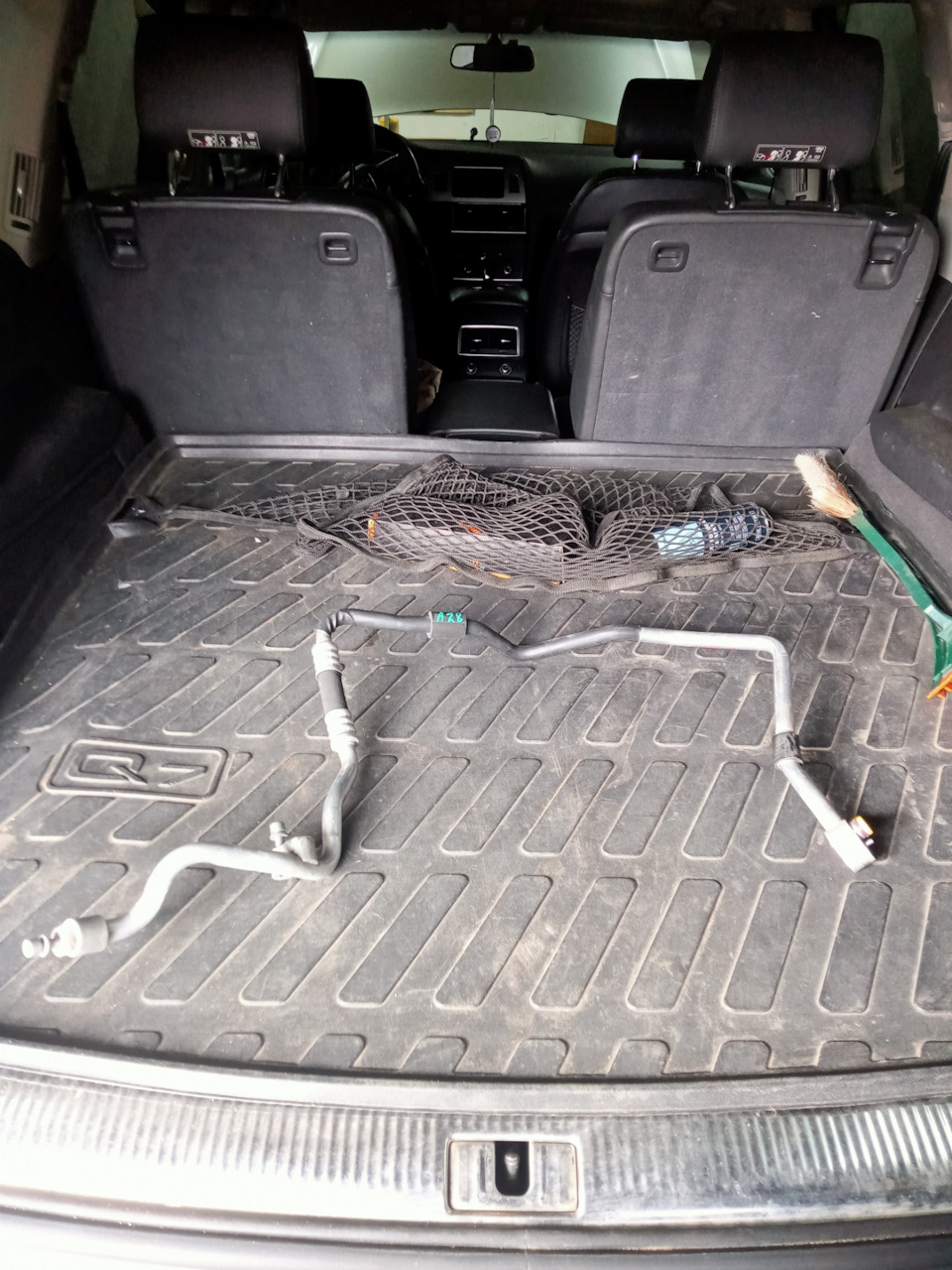 Трубка кондиционера. — Audi Q7 (1G), 3 л, 2006 года | своими руками ...