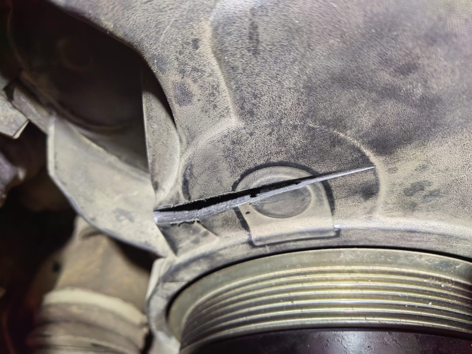 Внеплановая замена приводного ремня с натяжителем — Volvo S90 (2G), 2 л ...