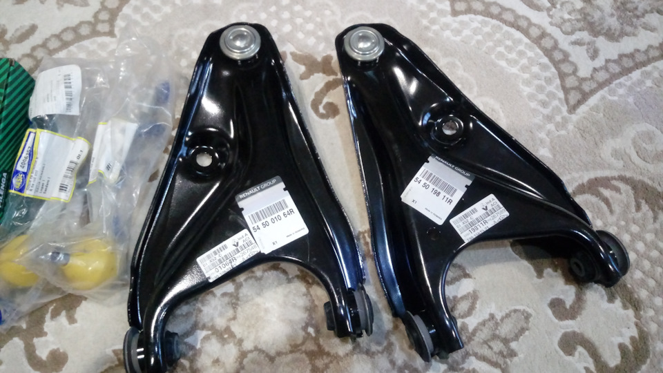 545019811R Рычаг ниж пер л RENAULT | Запчасти на DRIVE2