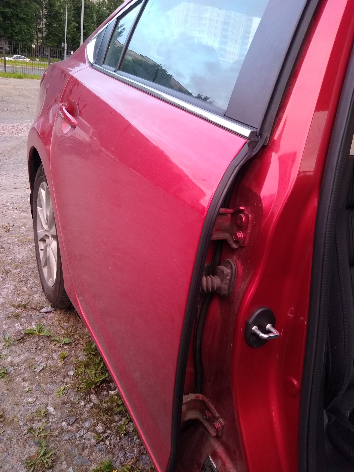 Уплотнитель передней двери от тойоты. — Mazda 6 (3G) GJ, 2,5 л, 2013 ...