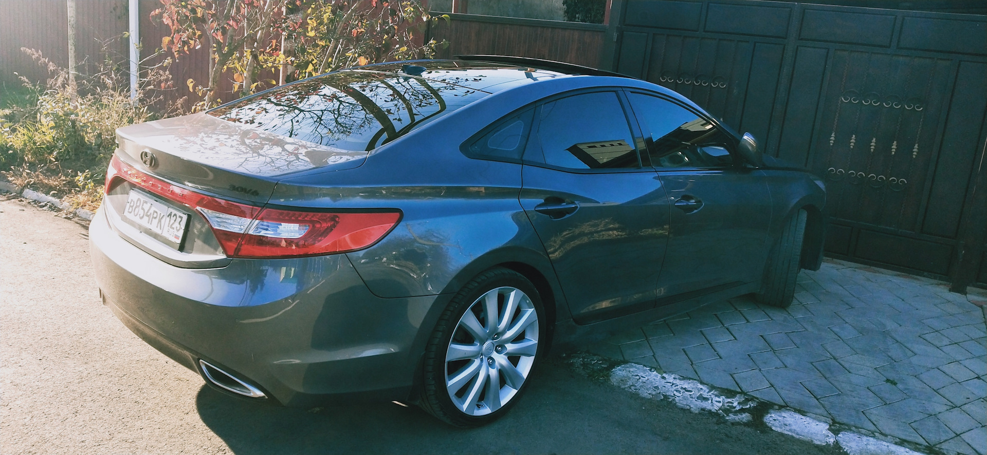 Немного фото — Hyundai Grandeur (HG), 3 л, 2012 года | просто так | DRIVE2