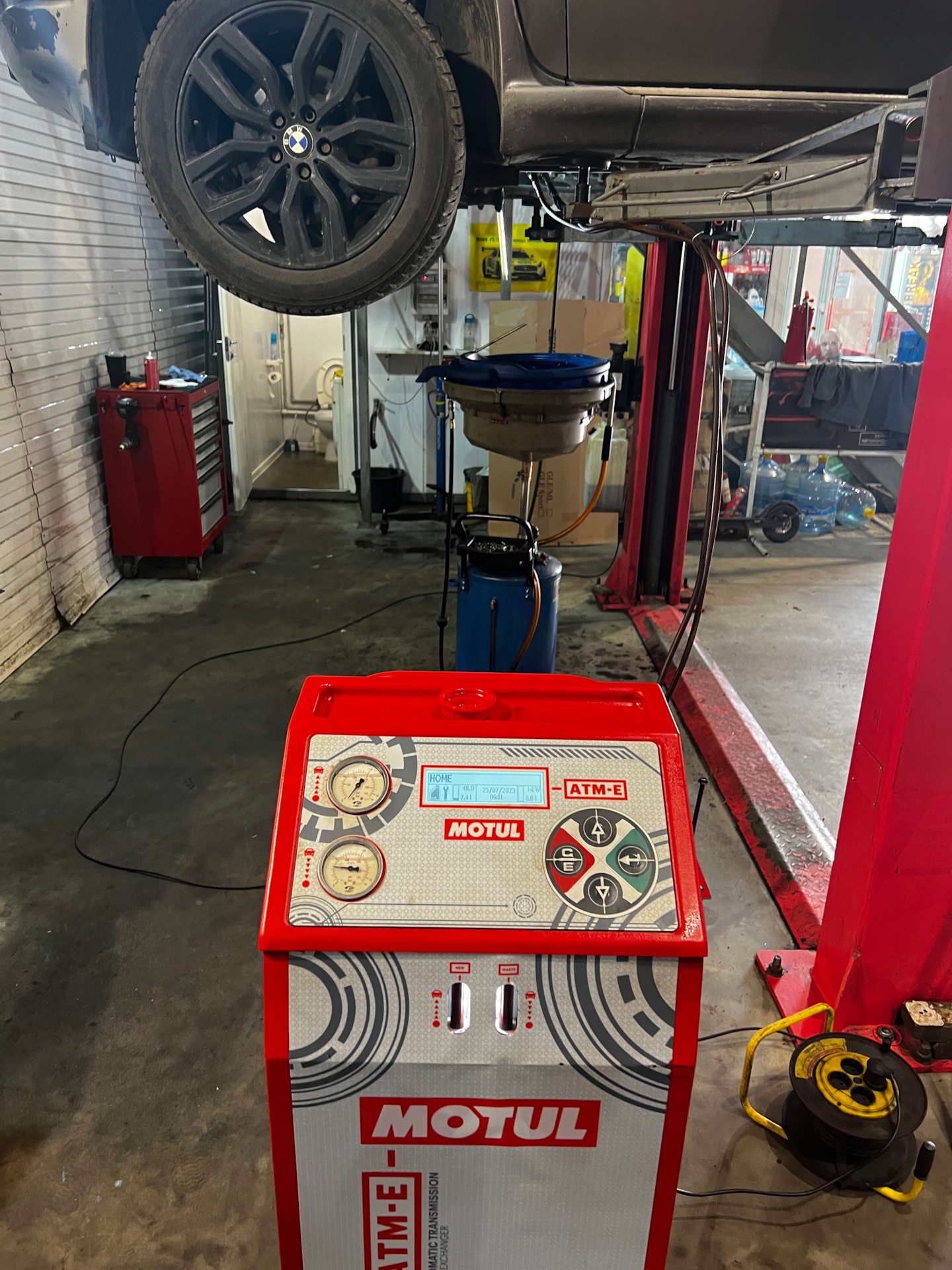 Замена масла в АКПП BMW X5 E53 ZF 6hp26 в СПб — Motul Team на DRIVE2