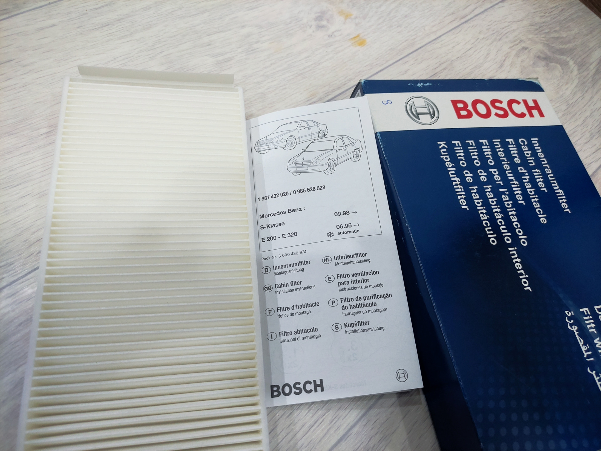 Замена воздушного фильтра и салон и то другое. — Mercedes-Benz E-Class ...