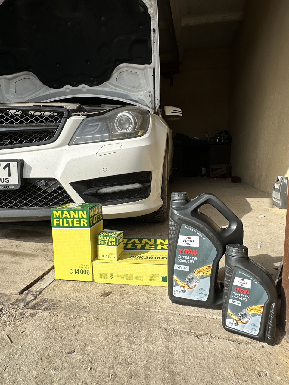 Весенне ТО замена масла и фильтров — Mercedes-Benz C-class (W204), 1,6 ...