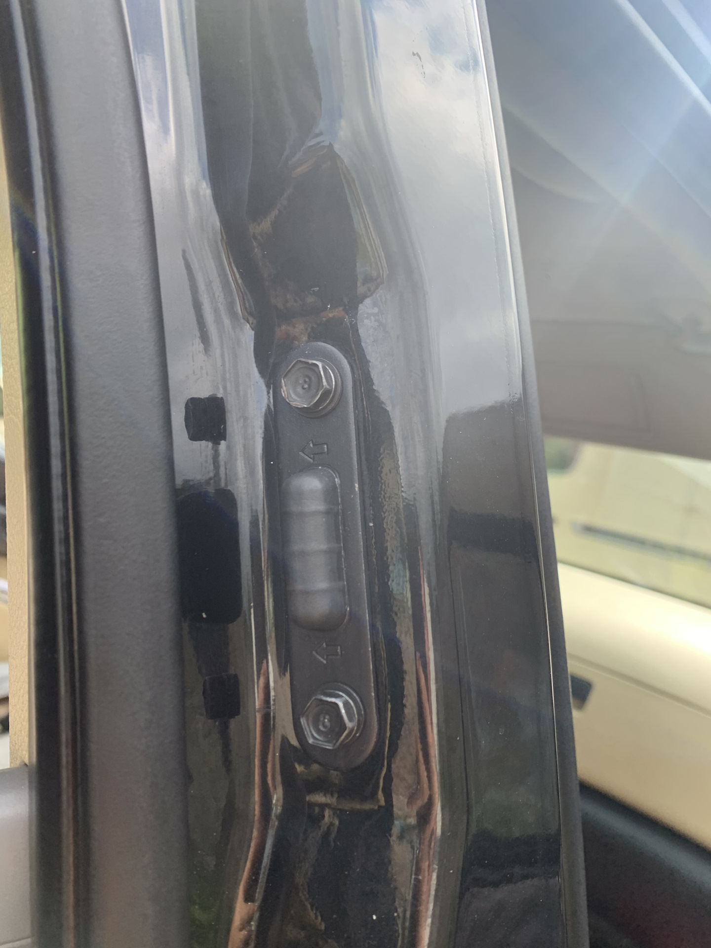 Замена ограничителей сдвижной двери — Hyundai Grand Starex, 2,5 л, 2009 ...