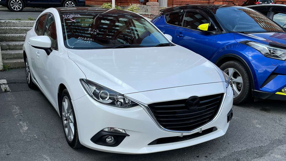 Mazda Axela (3G) 1.5 бензиновый 2015 | 1.5 s 4wd на DRIVE2