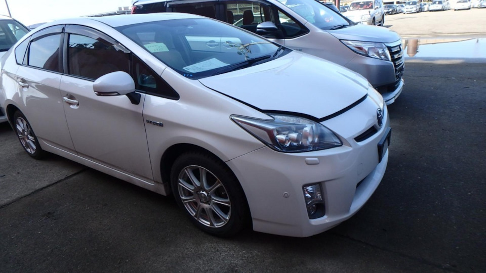 Toyota Prius 2010 год g led edition в разбор — ZapVl на DRIVE2
