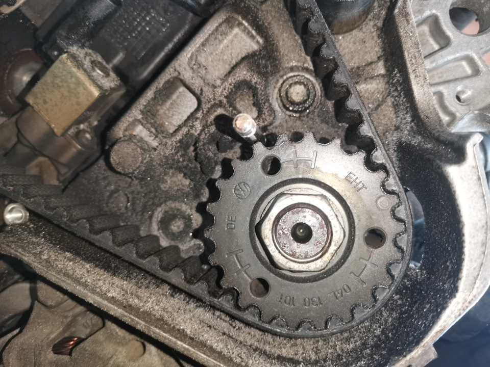 Замена ГРМ на двиг EA288 (DFCA) на пробеге 189 000 км. — Volkswagen ...