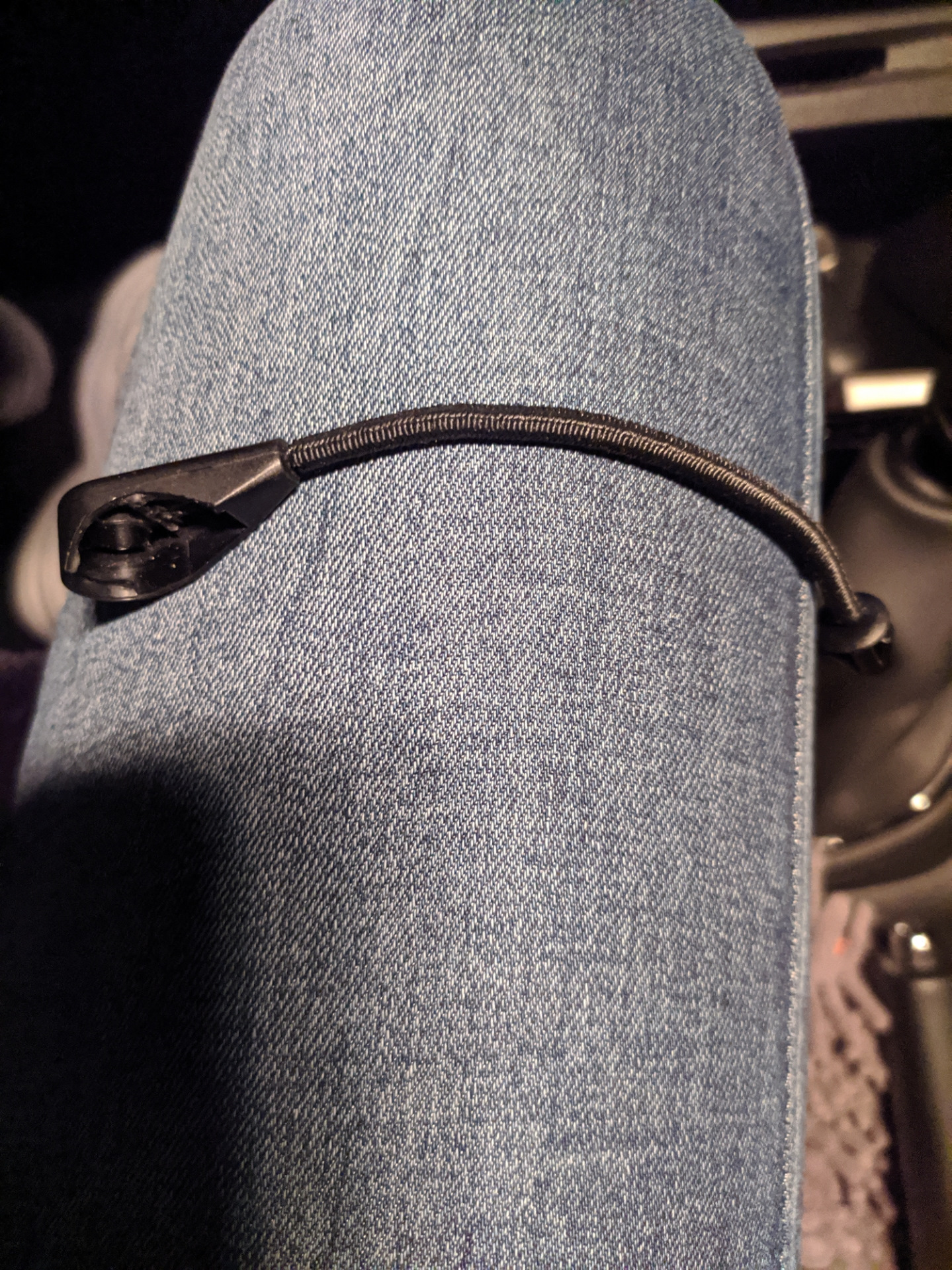 Крепление полки — Renault Kaptur (2016), 2 л, 2016 года | аксессуары ...