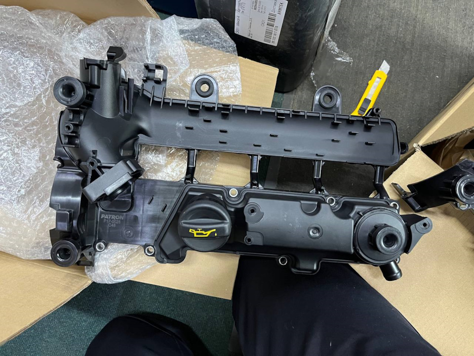 Замена маслосъемных колпачков, клапанной крышки 1.4 HDI/TDCI — Ford ...