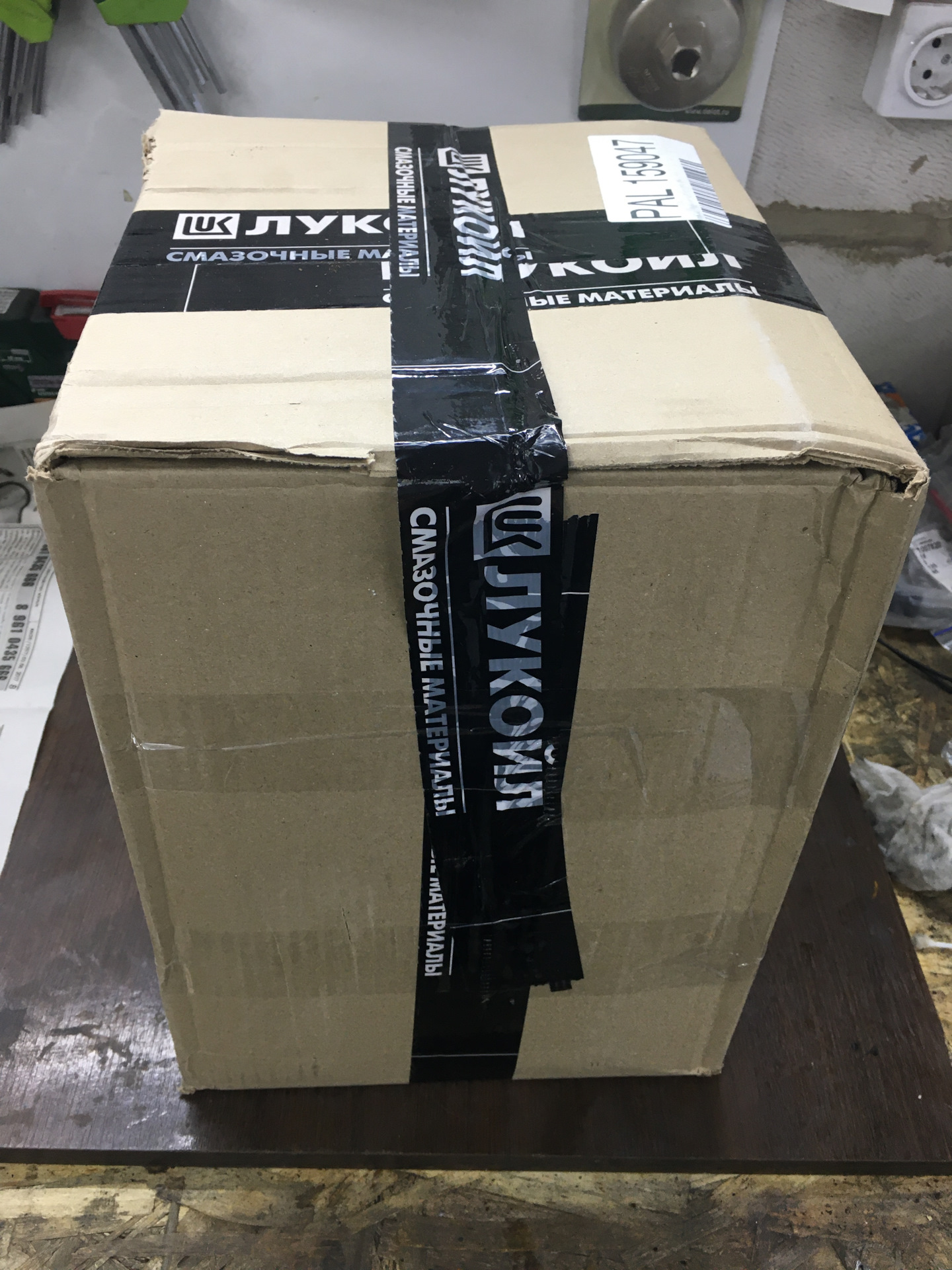 110. Масло для ДВС и воздушные фильтры — Mercedes-Benz 190 (W201), 2 л ...