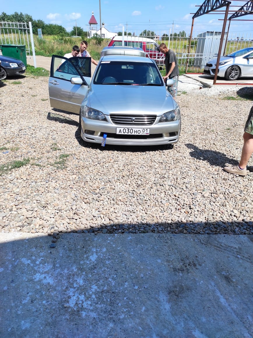 Решительный шаг на пути к идеалу. Окрас Альки. — Toyota Altezza, 2 л ...