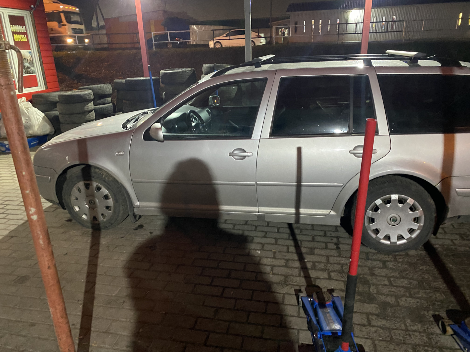 «Зима близко» — Volkswagen Bora Variant, 1,8 л, 2001 года | шины | DRIVE2