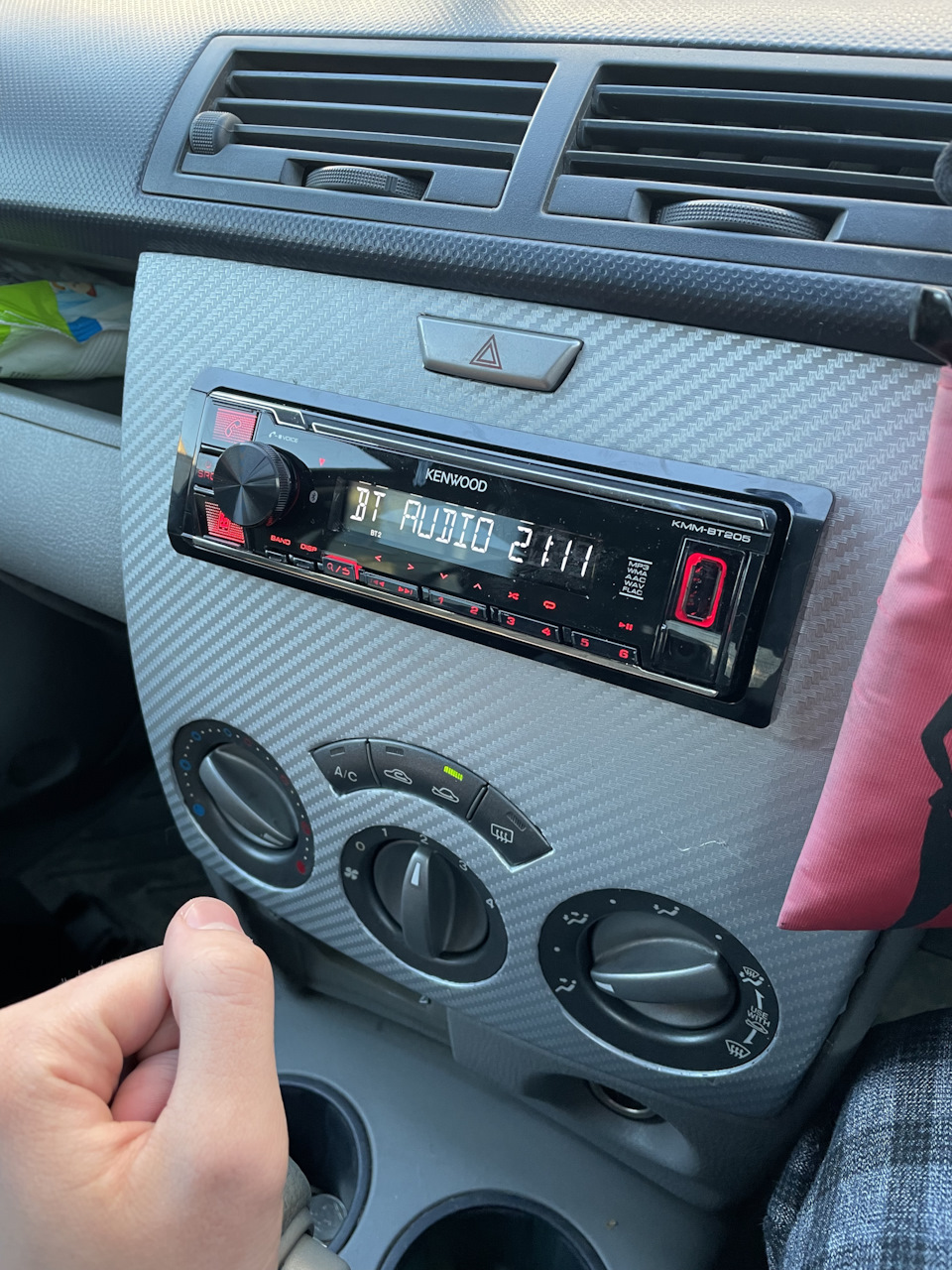 Переходна рамка 1din + сабвуфер — Mazda Demio (2G), 1,3 л, 2003 года ...
