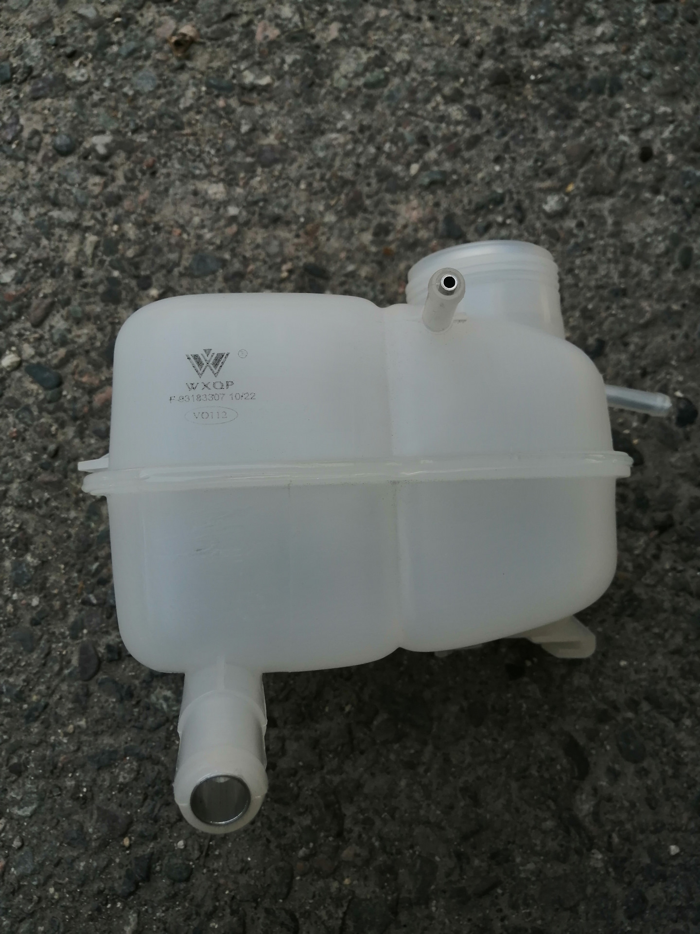 Замена расширительного бачка — Opel Zafira A, 1,8 л, 2003 года | своими ...