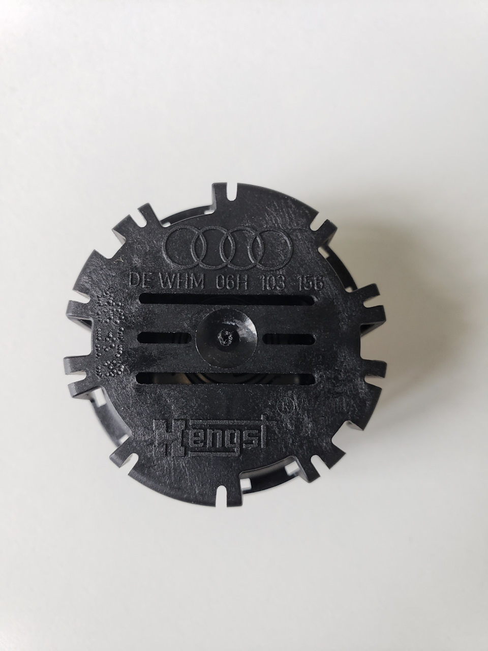 06H103156 Клапан обратный VAG | Запчасти на DRIVE2