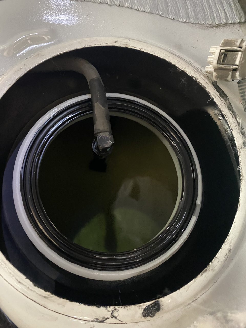 Топливный фильтр + лампочки в ПТФ — Toyota Crown (S200), 2,5 л, 2009 ...