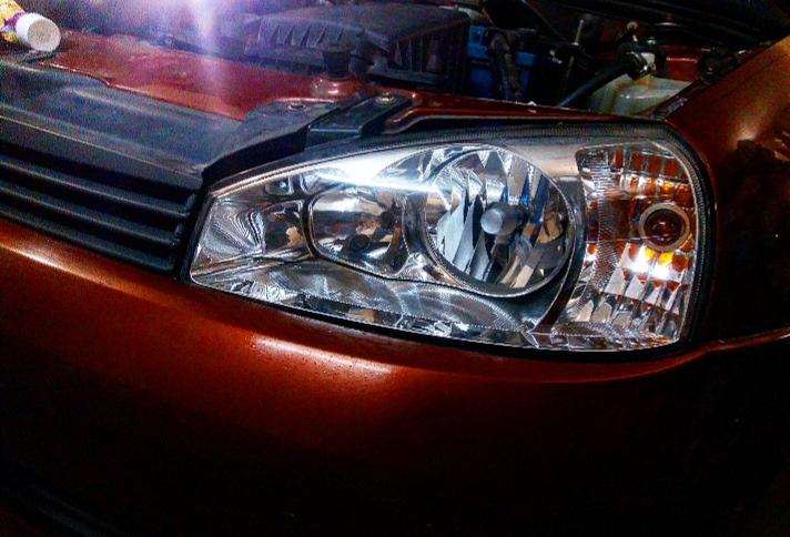 [Полируем фары] — Lada Калина универсал, 1,4 л, 2009 года | своими ...