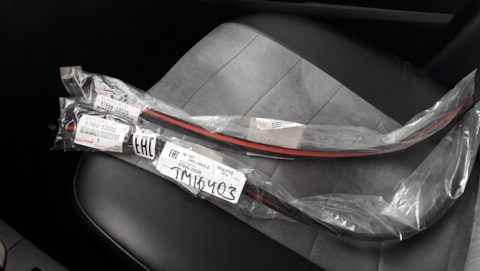 6789533020 РЕЗИНКА ПРАВ. ДВЕРИ TOYOTA LEXUS | Запчасти на DRIVE2