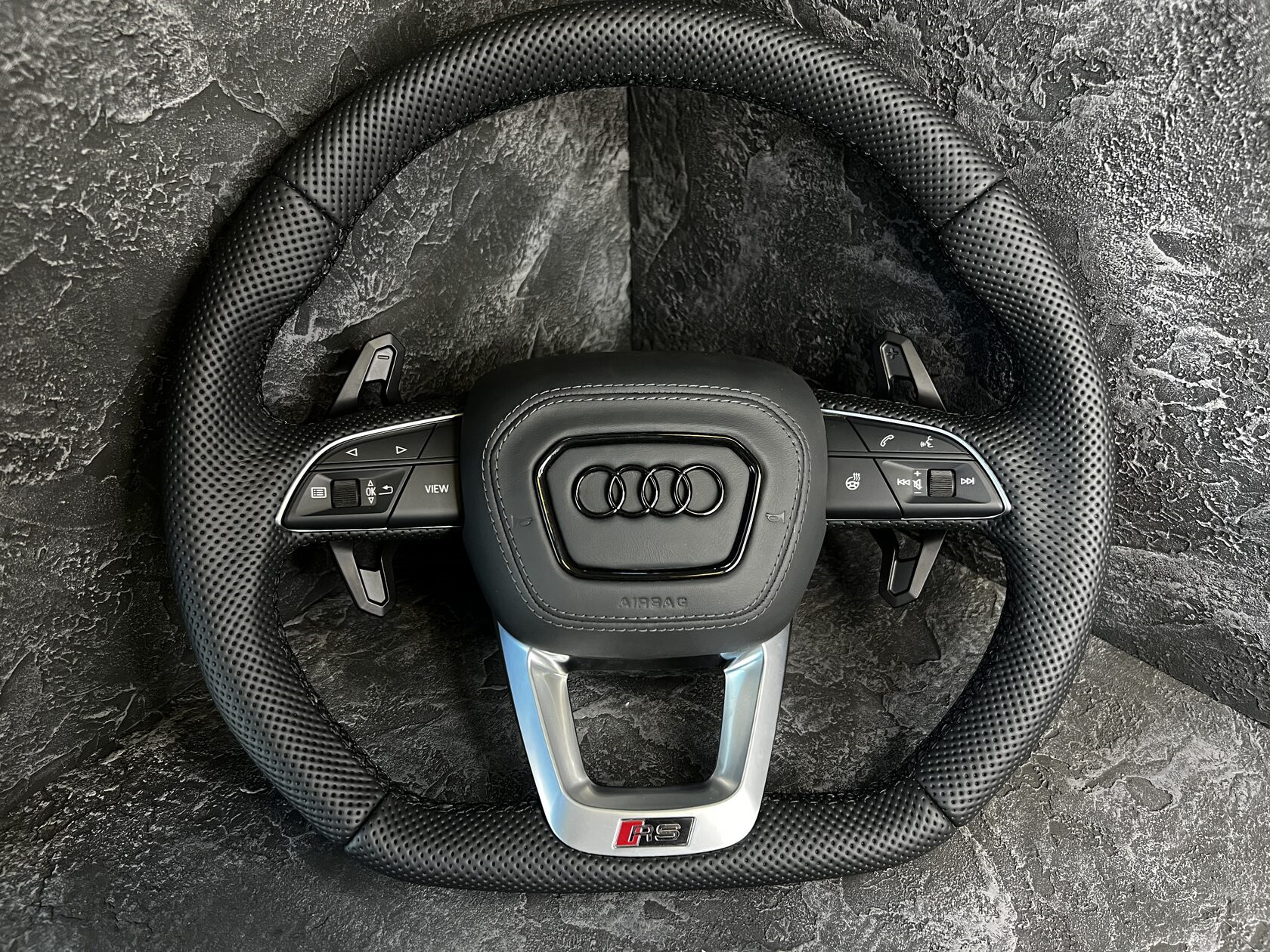 Оригинальные спортивные рули для Audi Q3 / Q5 / Q6 / Q7 / Q8 — VAG TRADE на DRIVE2