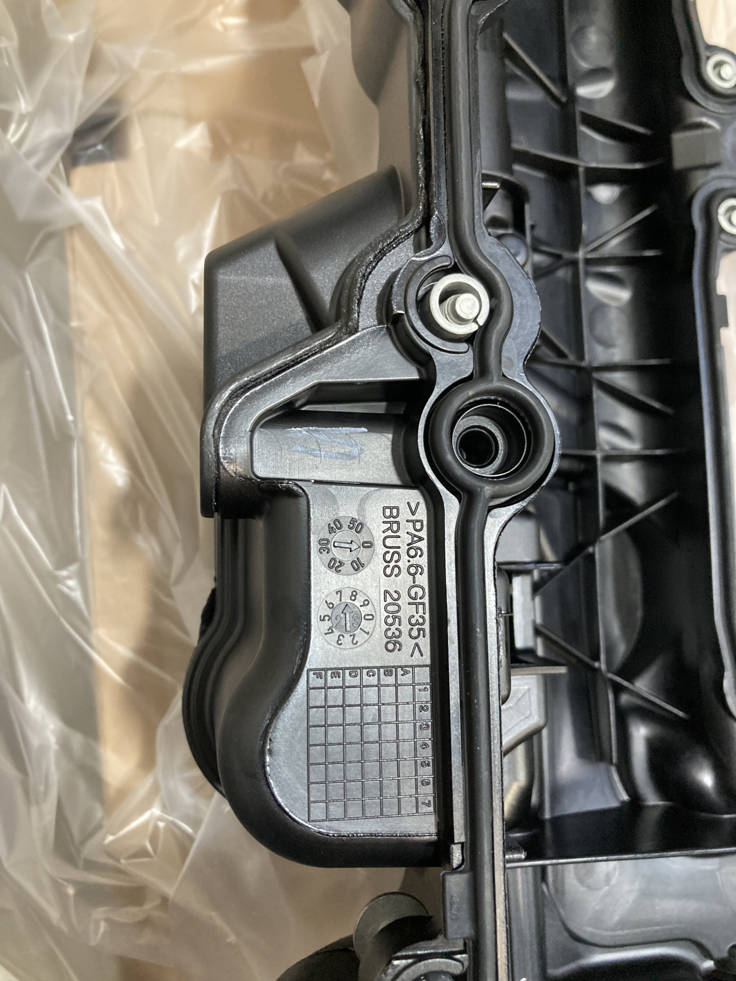 Замена клапанной крышки BMW f10 n20b20 — BMW 5 series (F10), 2 л, 2016 ...