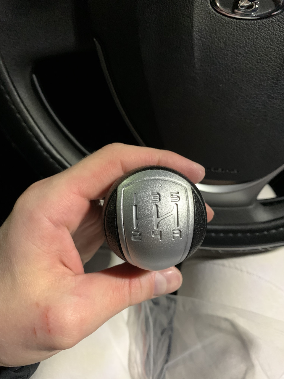 Установка ручки КПП с подсветкой от Весты на Гранту. — Lada Гранта (1G ...