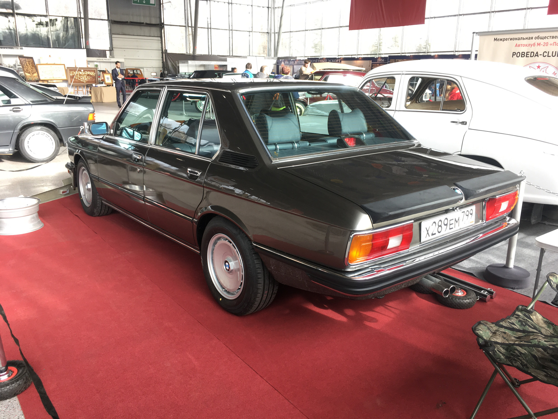 Публичный дебют на ОлдТаймер Галерее Ильи Сорокина — BMW 5 series (E12 ...