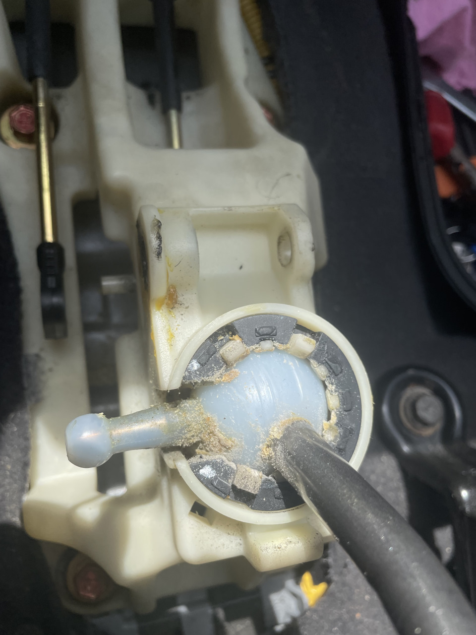 Лечим сцепление Часть 1 — Hyundai Getz, 1,3 л, 2004 года | запчасти ...