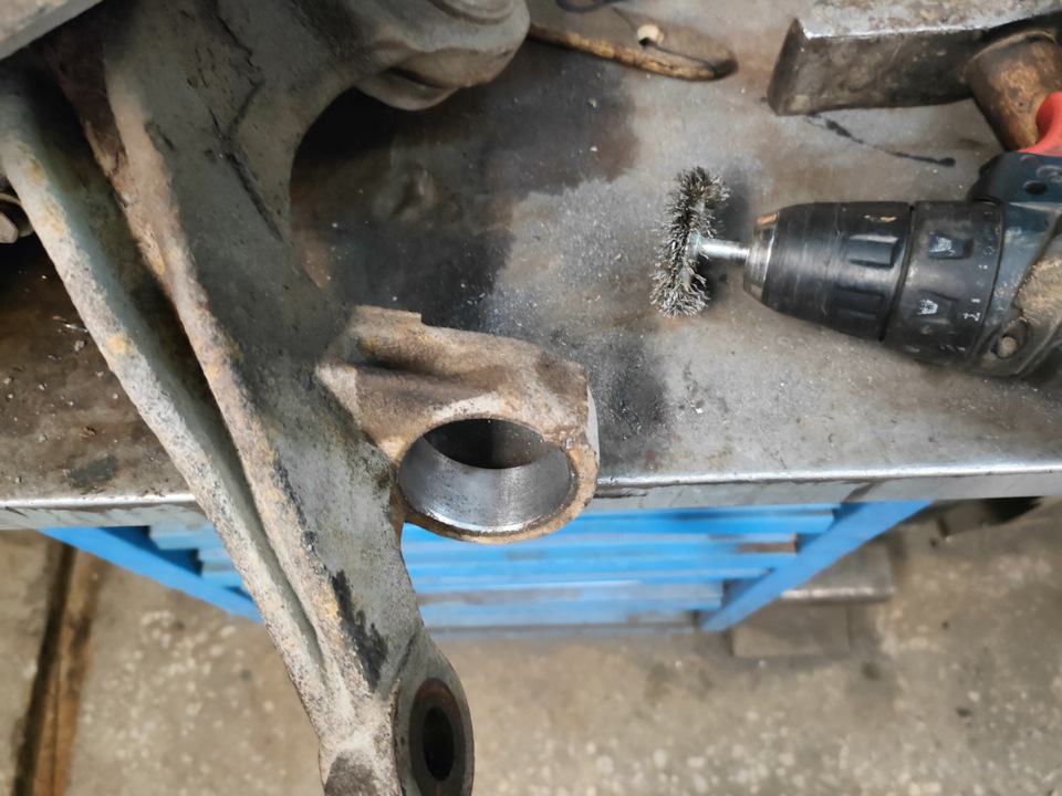 Замена саленблоков! — Toyota Avensis II, 1,8 л, 2004 года | своими ...