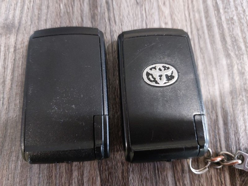 Замена масла, передних колодок, покупка прописка второго ключа ...