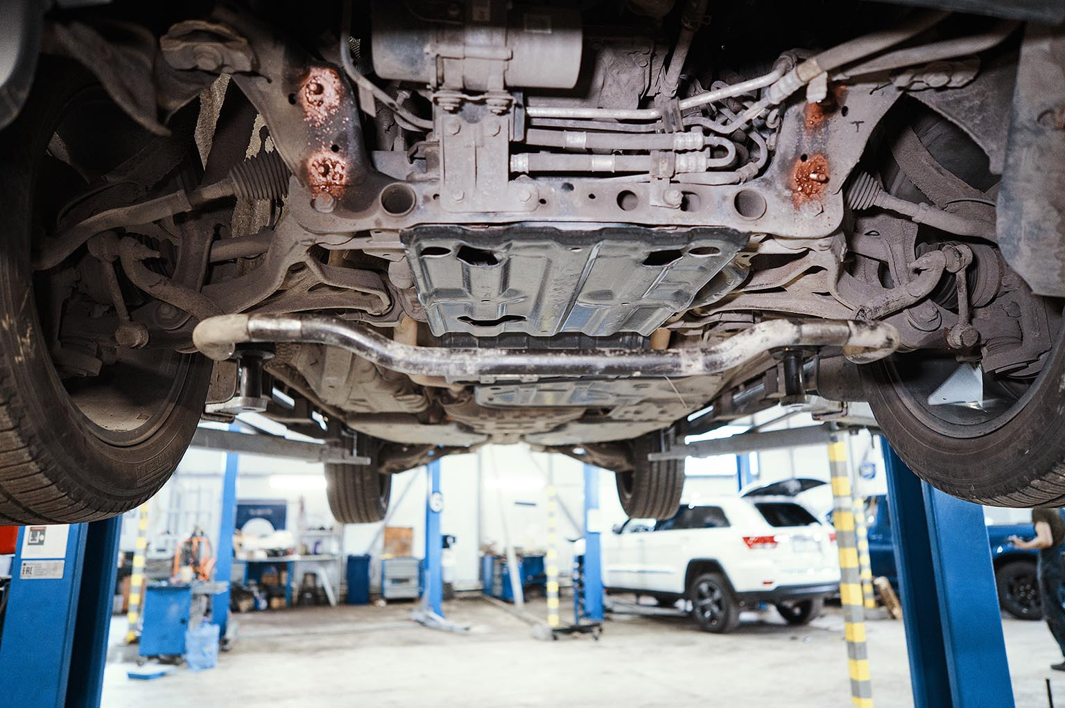 Втулки переднего стабилизатора Гранд Чероки WK2 — Mopar plus на DRIVE2