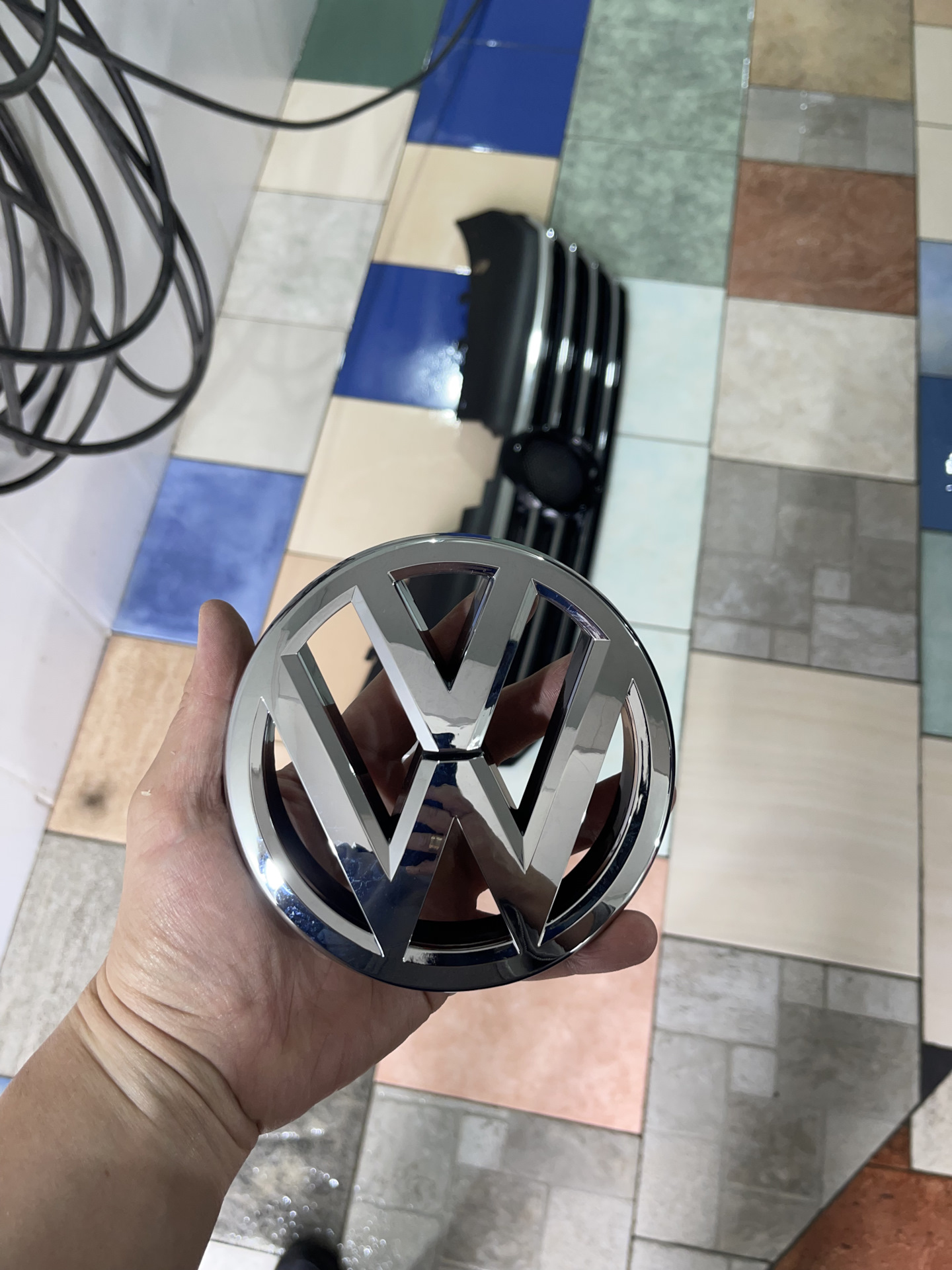 Решетка радиатора HILLPORT — Volkswagen Passat B7, 1,8 л, 2012 года ...