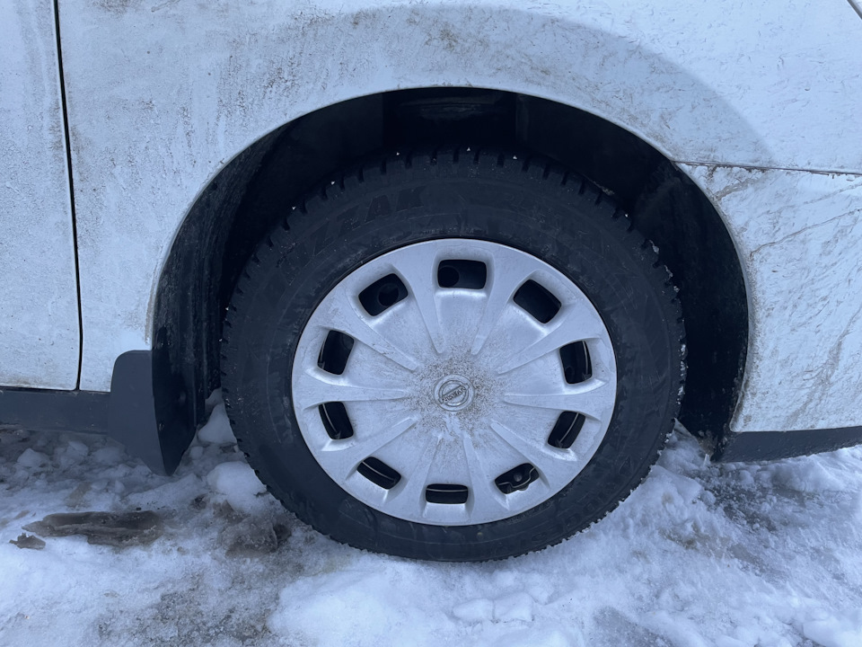 Установил передние брызговики на Ниссан G15 — Nissan Almera V (G11/15 ...