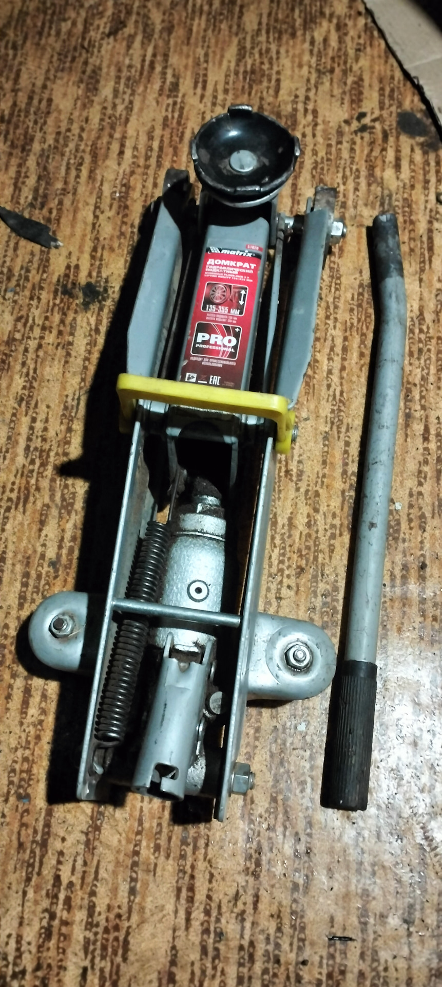 Переобувка в летние колеса. Avus Ronal R17 S3. Pirelli P7. Добавим ...