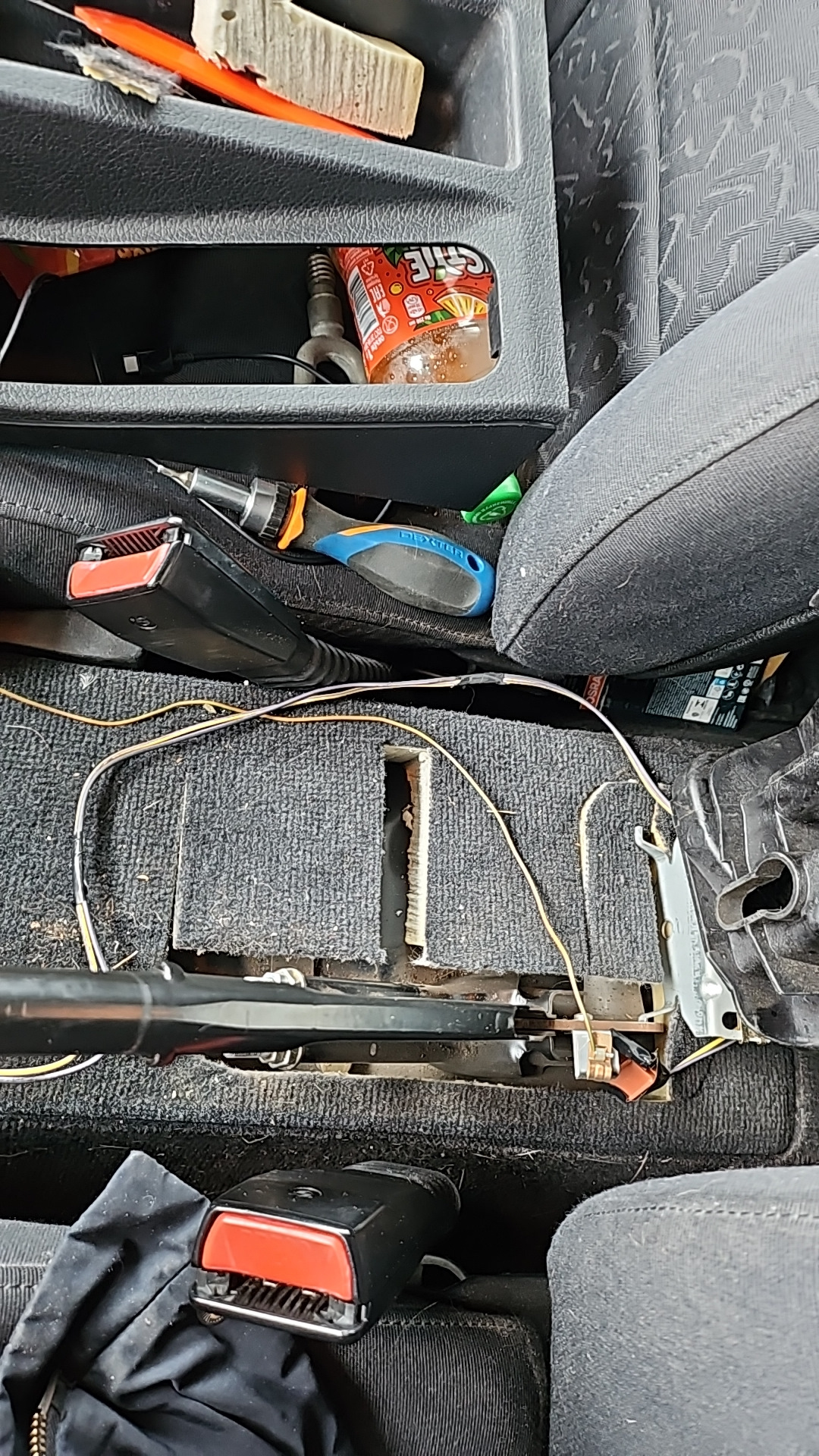 19. Уставновка подлокотника в Гиганта Автостроения — BMW 3 series ...