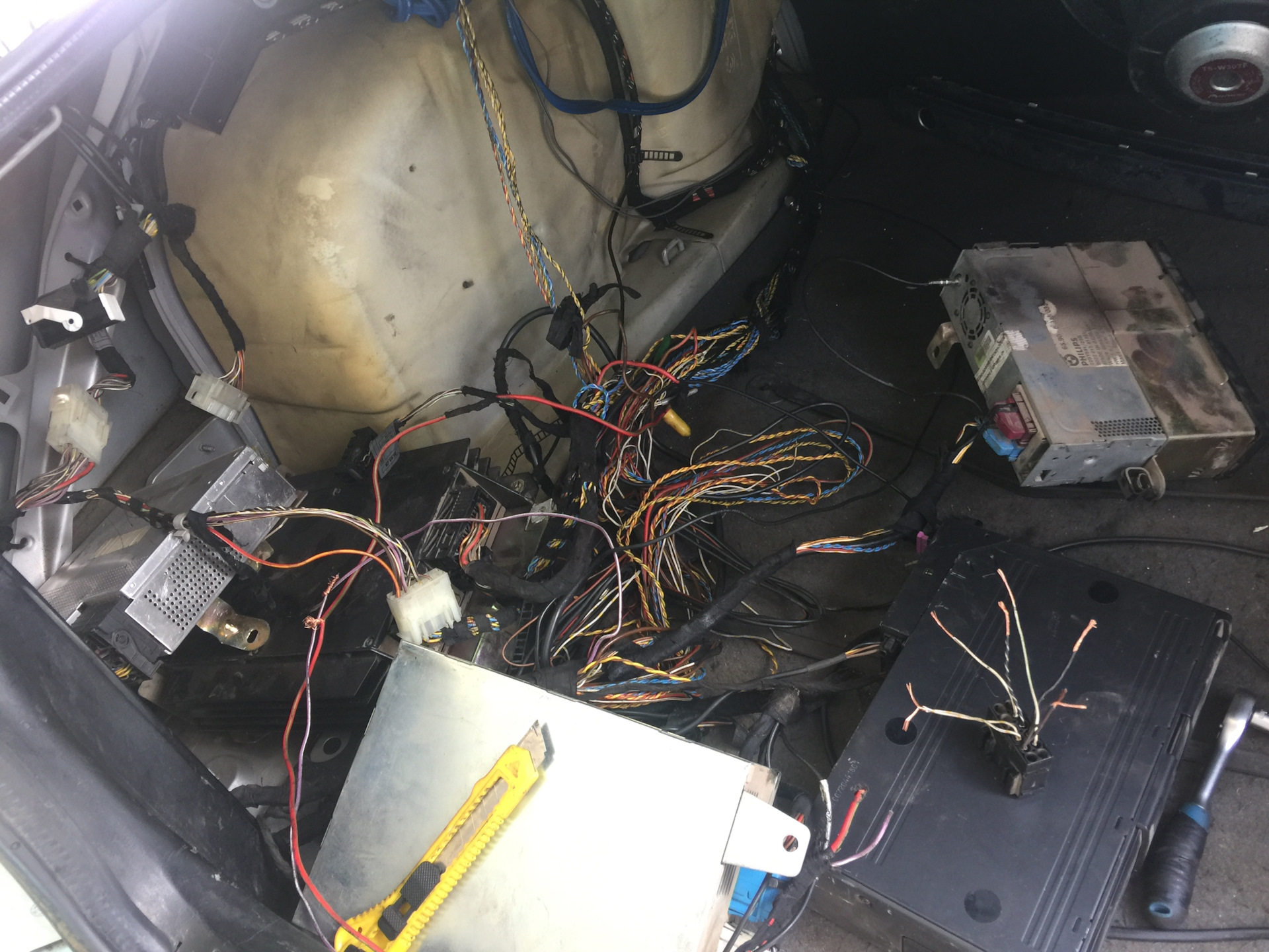 Тизер. Facelift Passat B8.5 — Volkswagen Passat Variant (B8), 2 л, 2015 ...