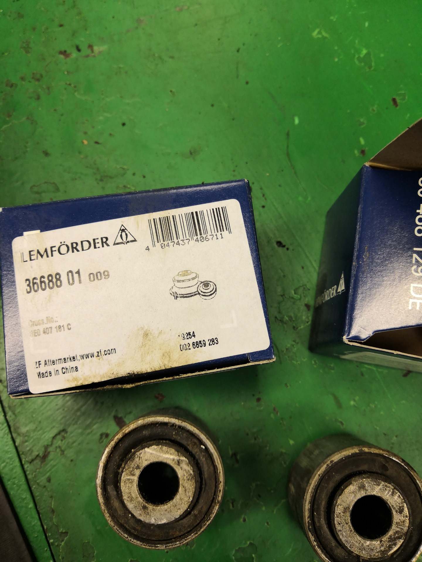 Замена топливного фильтра, замена сайлентблоков. — Audi A4 (B6), 1,8 л ...