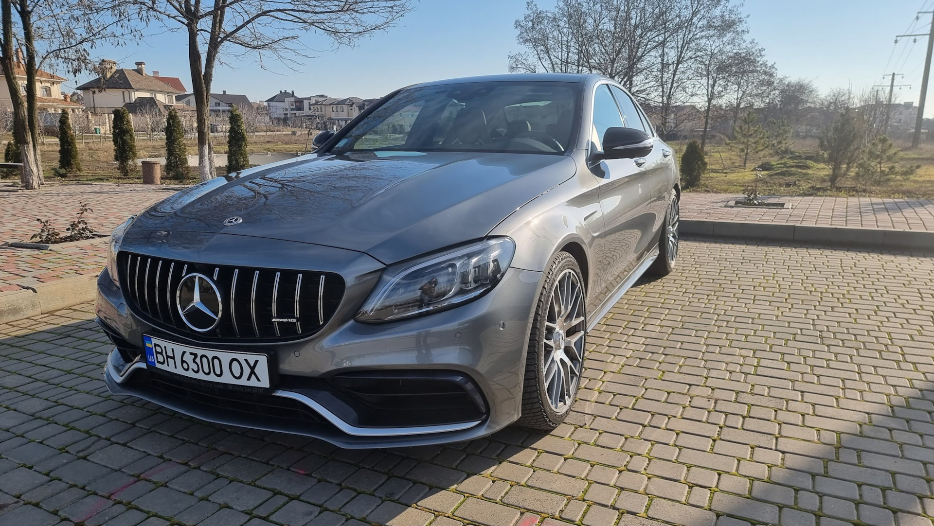 2 месяца с С63… — Mercedes-Benz C 63 AMG (W205), 4 л, 2019 года | просто так | DRIVE2