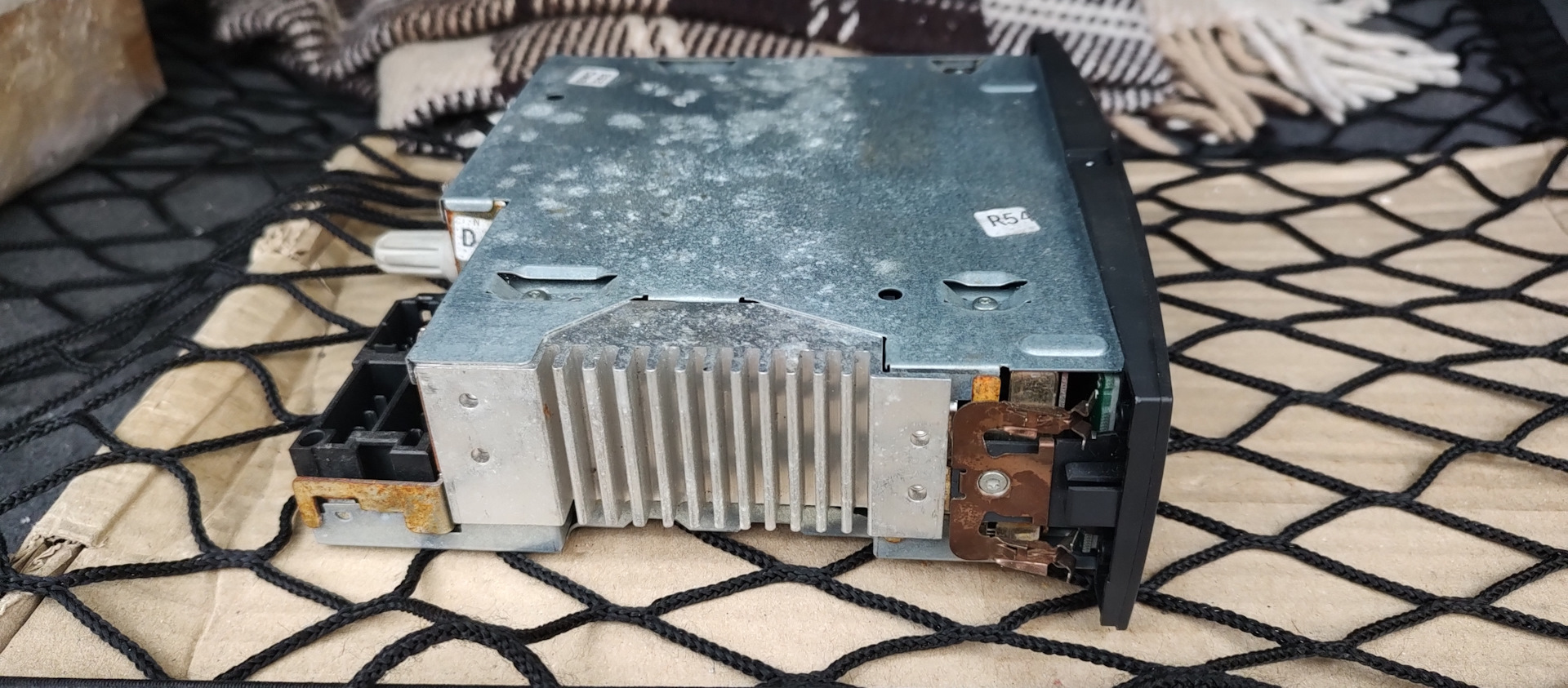 Заміна магнітоли Update List на Cabasse Auditorium Tronic (Update List ...