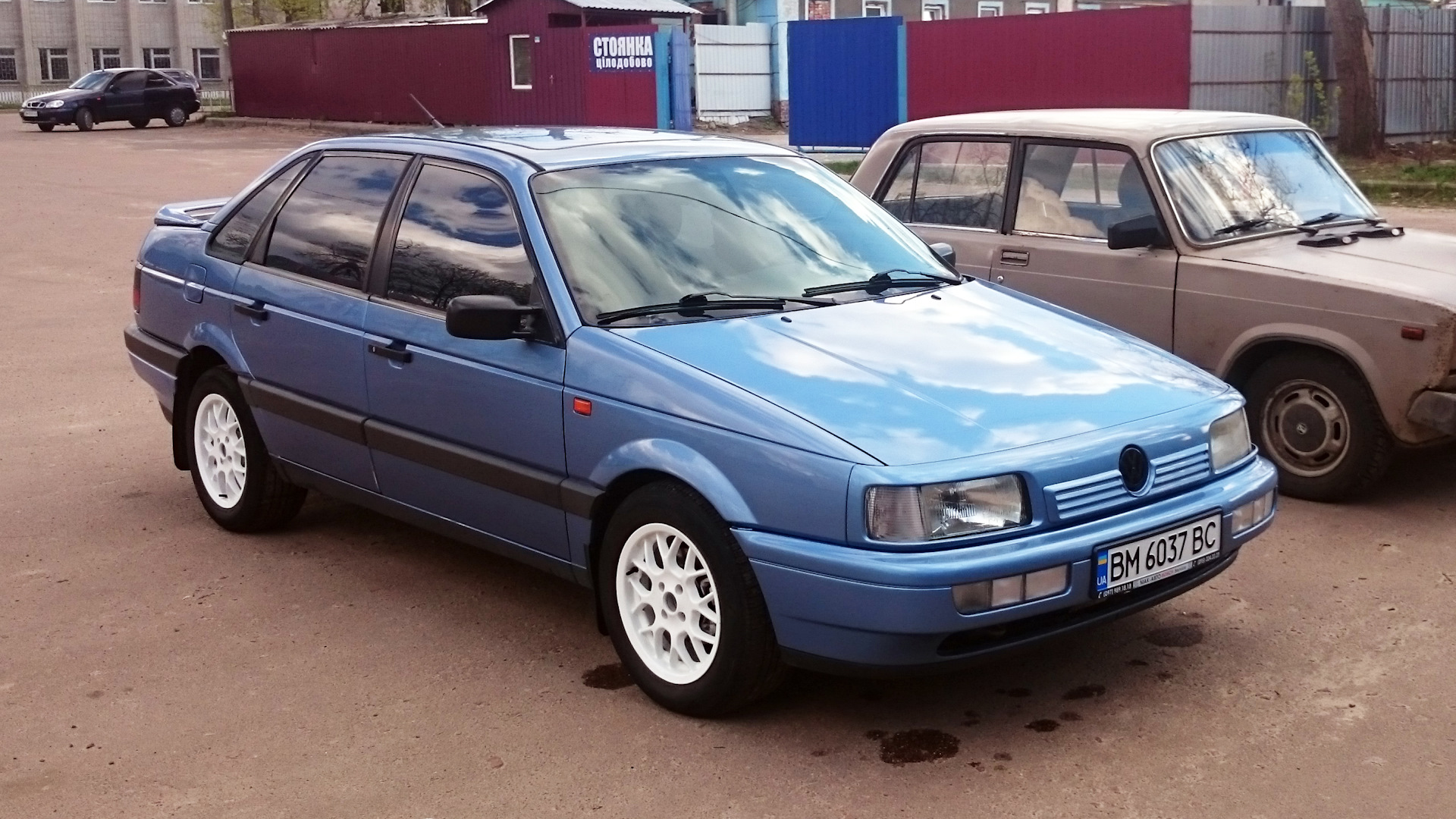 Volkswagen Passat B3 2.0 бензиновый 1993 | GL.2E. на DRIVE2