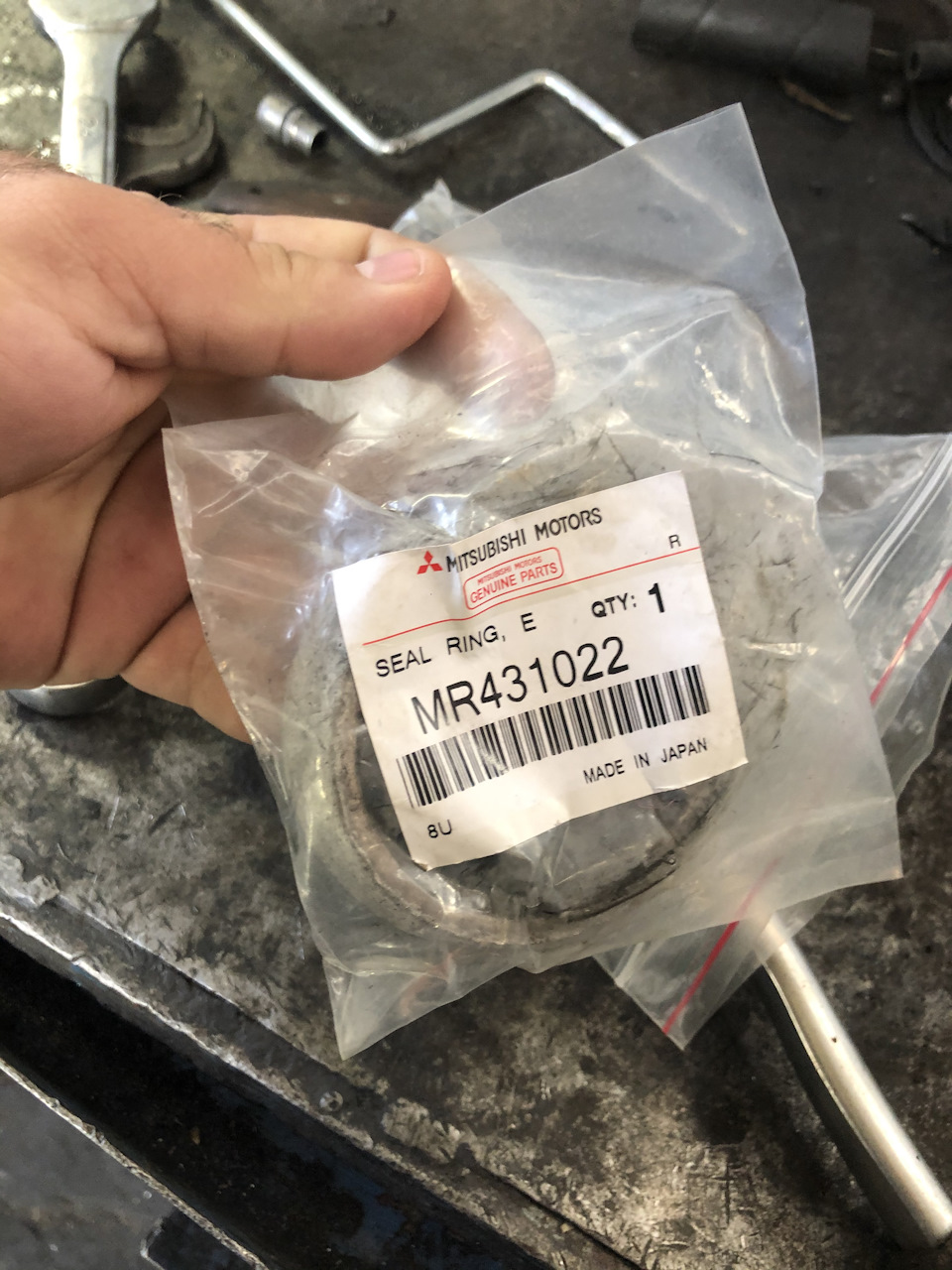 MR431022 Прокладка выхлопной Mitsubishi | Запчасти на DRIVE2