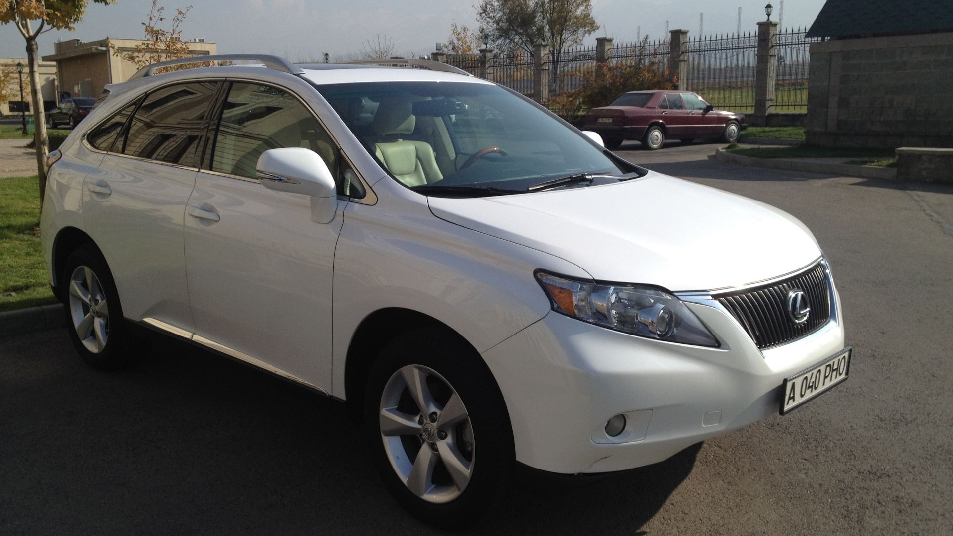 Lexus RX (3G) 3.5 бензиновый 2009 | V6 3.5 на DRIVE2